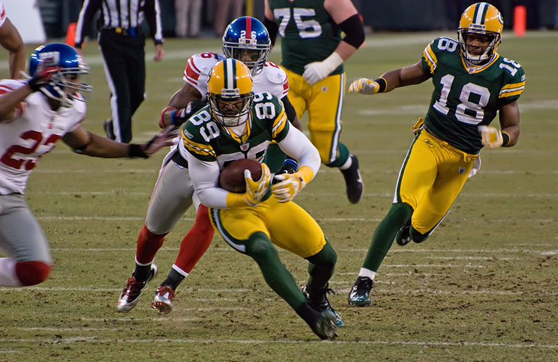 NFL Player Driven by His Own Homeless Journey to Help Underprivileged ...